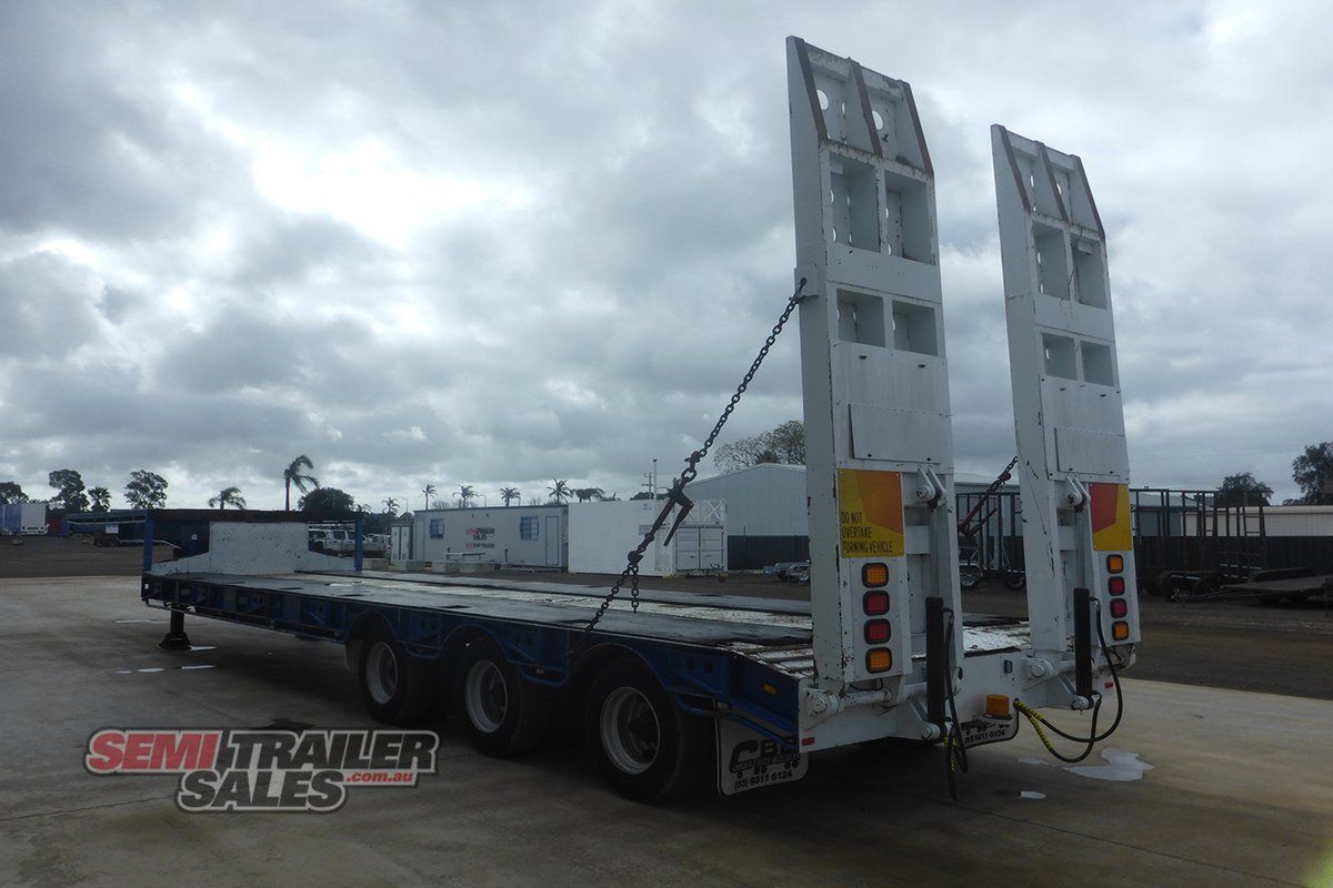 2016 Aaa Dropdeck With Ramps And Manual Outriggers Drop Deck For Sale ...