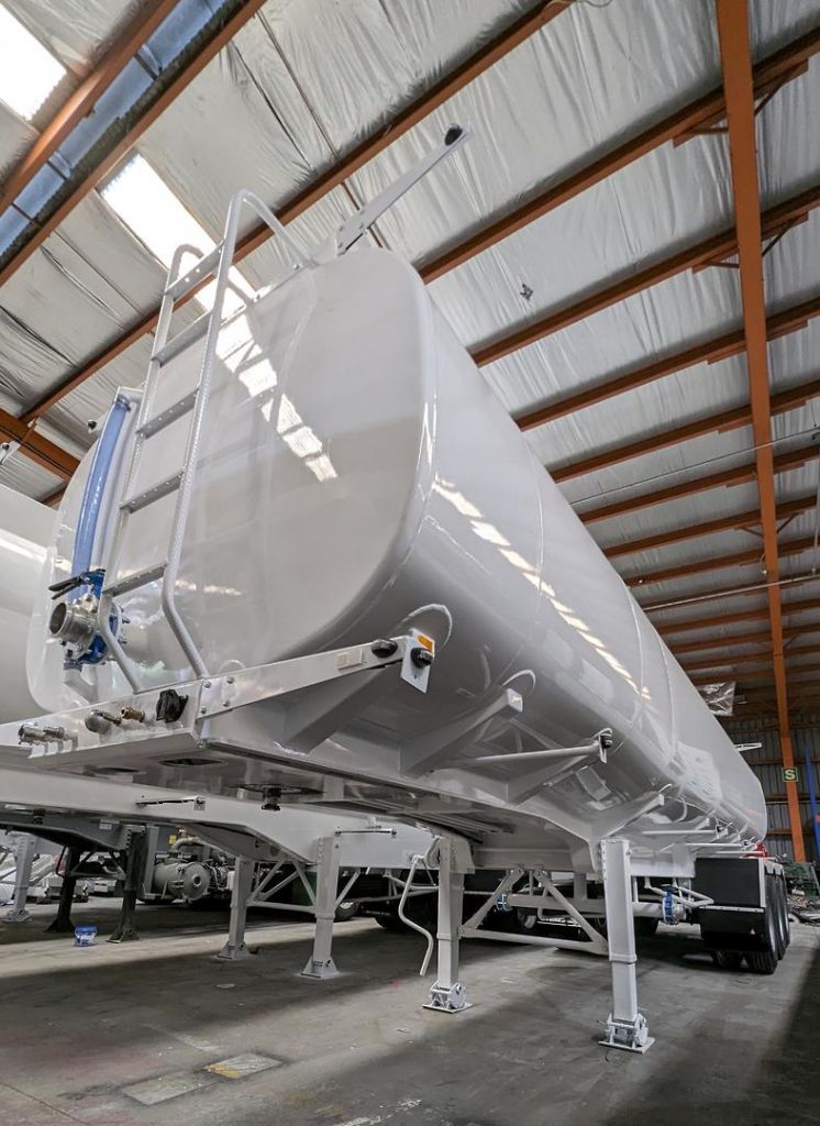 2025 Viking Road Spray Tanker For Sale At $82,900 In Victoria Viking ...