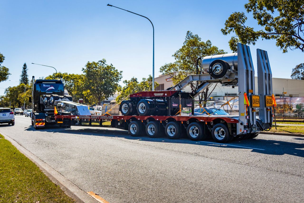 Drake Swingwing Hydraulic Widening Low Loader (configuration: 2x8, 3x8 ...
