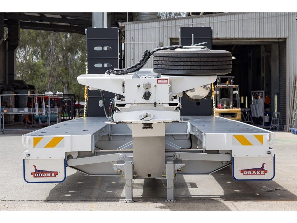 Drake Full Widener Hydraulic Widening Low Loader (3x4, 4x4 Tyre ...
