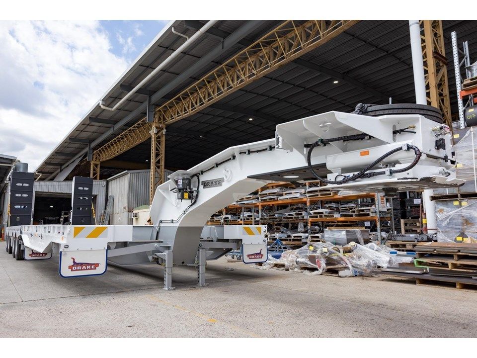 Drake Full Widener Hydraulic Widening Low Loader (3x4, 4x4 Tyre ...