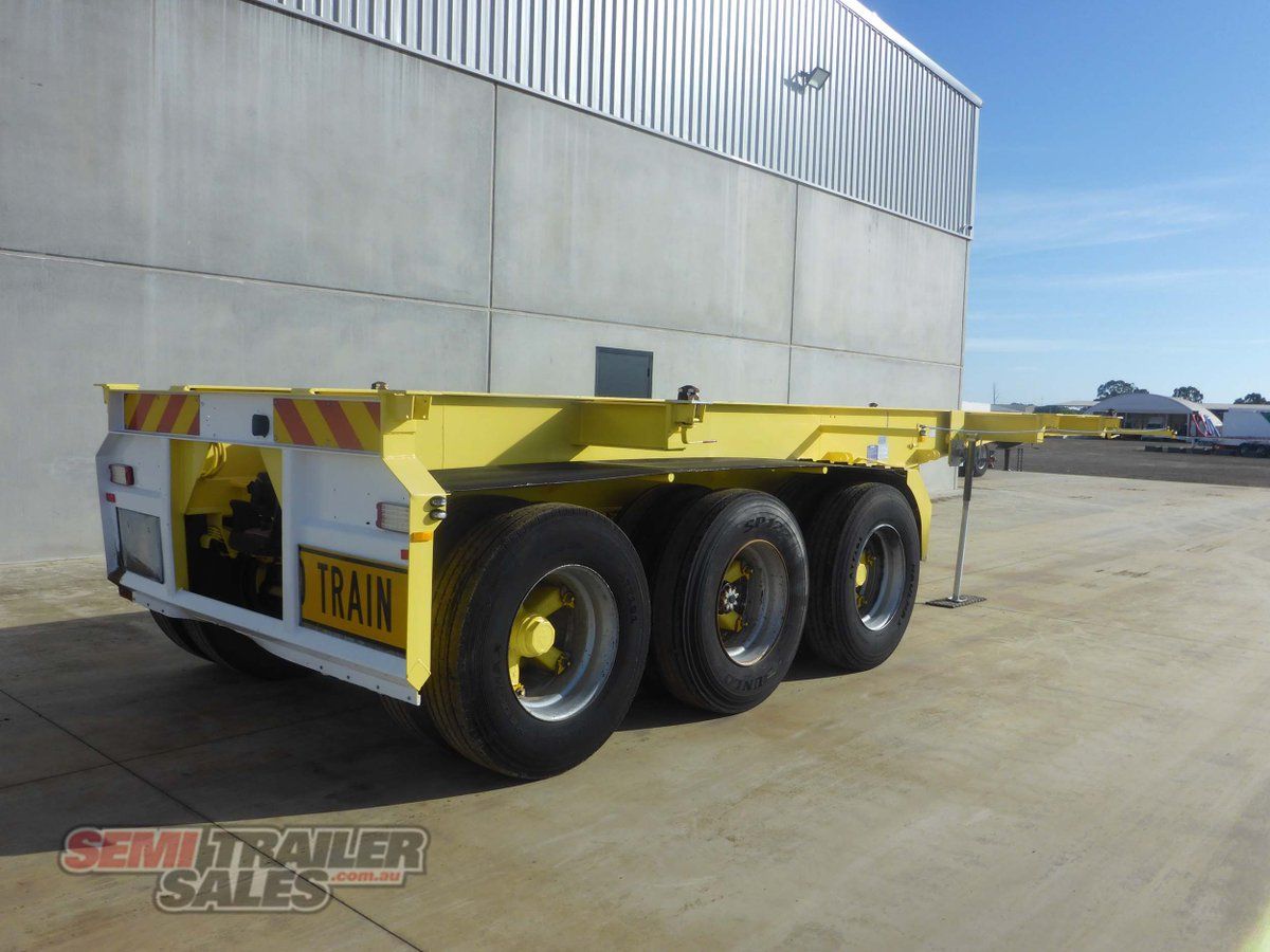 2005 Customquip 30ft Tri Axle Skel Road Train Lead Skeletal For Sale At ...