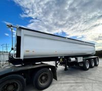 The freight and heavy haulage equipment specialists: Viking Trailers